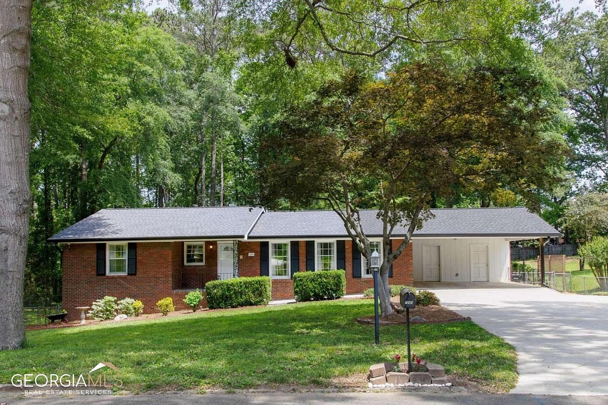 143 Pineland Dr SE, Smyrna, GA 30082 | Zillow