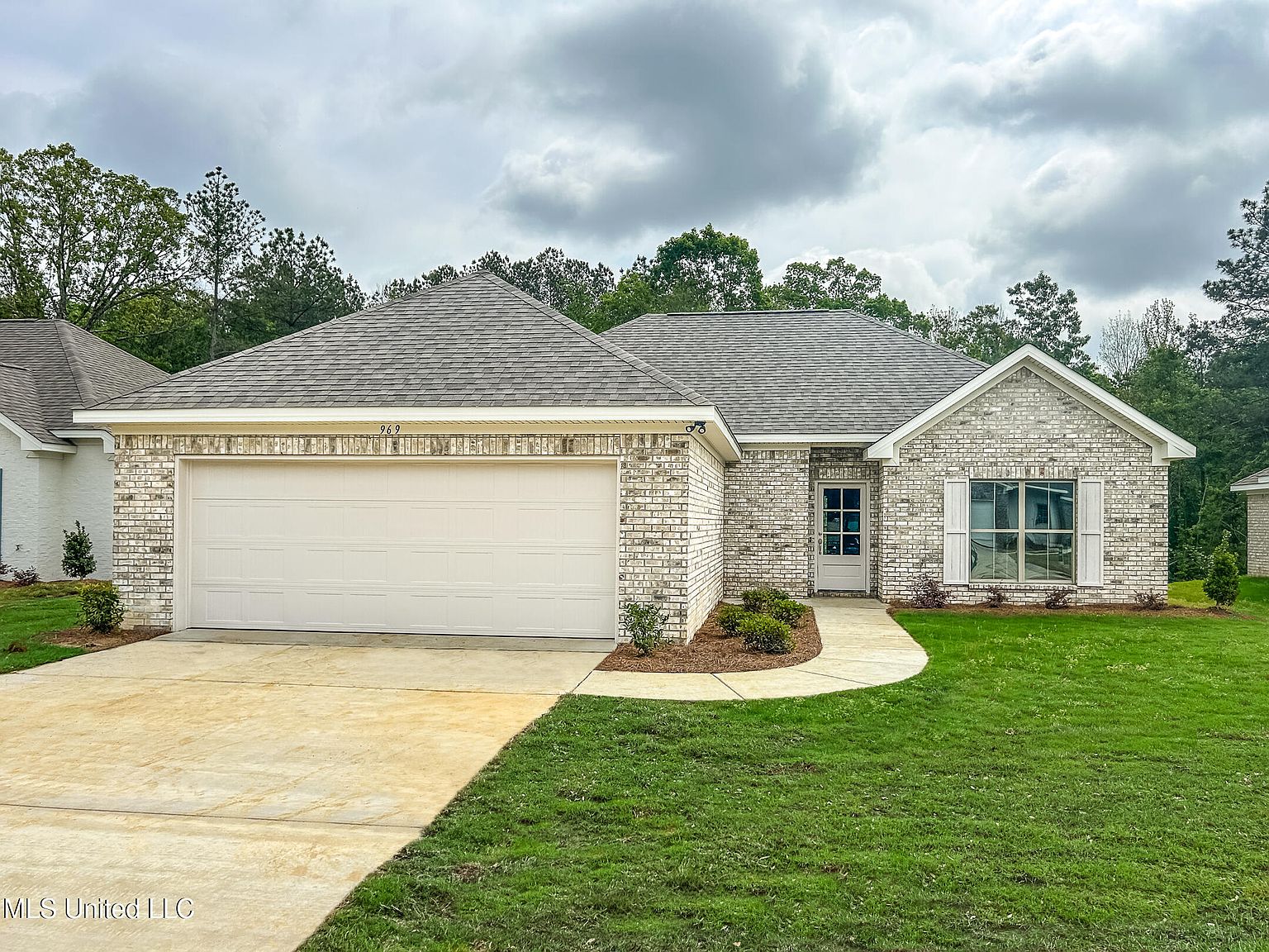 969 Riverside Ln, Pearl, MS 39208 | Zillow