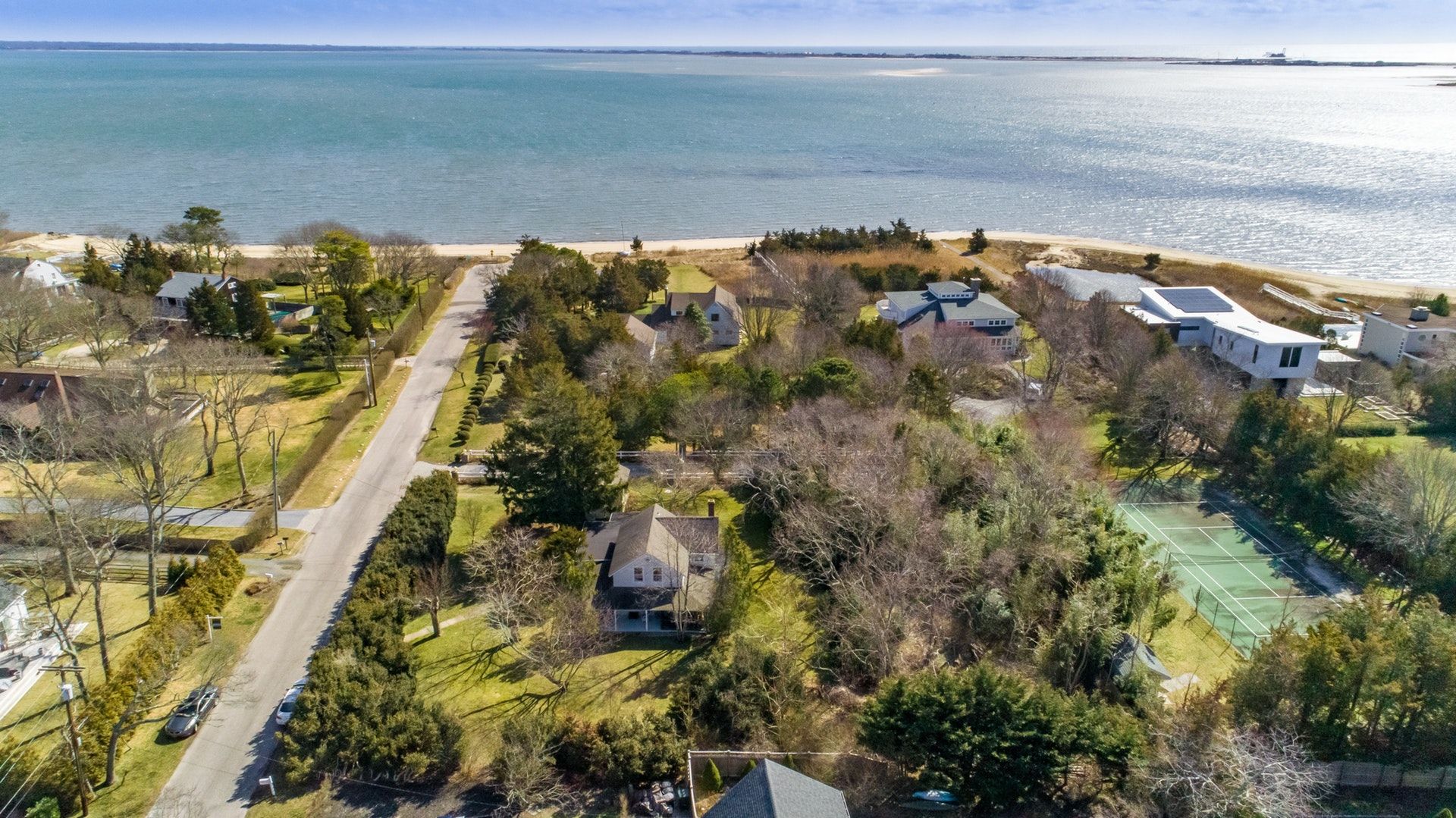 54 Shinnecock Rd, Hampton Bays, NY 11946 | Out East