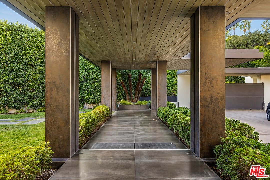 912 N Hillcrest Rd, Beverly Hills, CA 90210 | Zillow