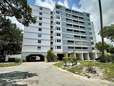 Lakes Of Inverrary - 3301 Spanish Moss Ter Fort Lauderdale FL | Zillow