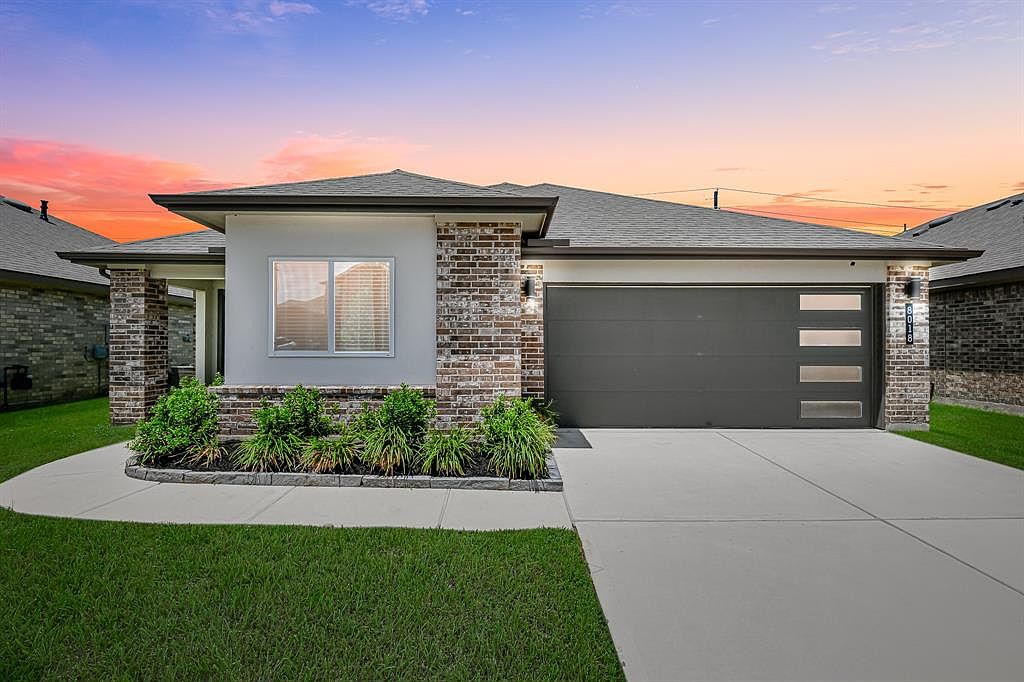8018 Molasses Way, Rosharon, TX 77583 | MLS #24084160 | Zillow