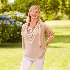 Jennifer Mahoney - Real Estate Agent in Southampton, NY 11968 | Out East