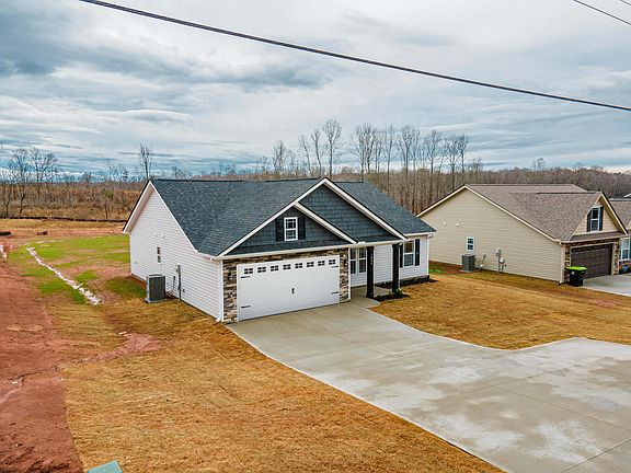 Saxon Plan, Shands Park, Wellford, SC 29385 | Zillow