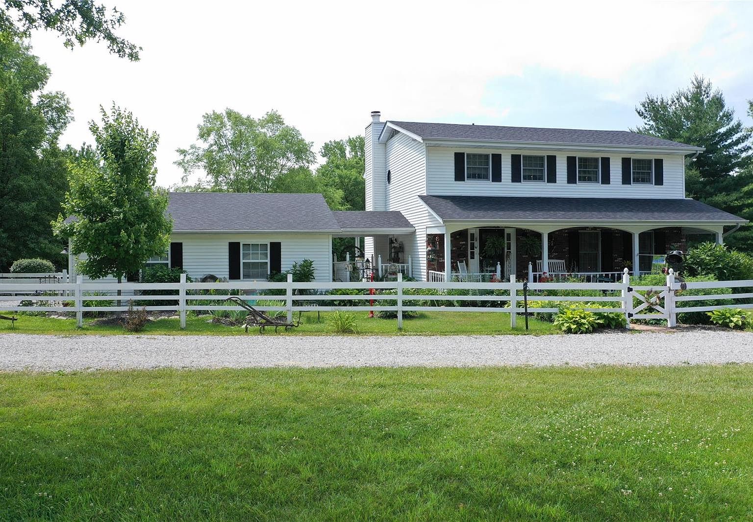 7456 Pin Oak Rd, Edwardsville, IL 62025 | MLS #23034752 | Zillow