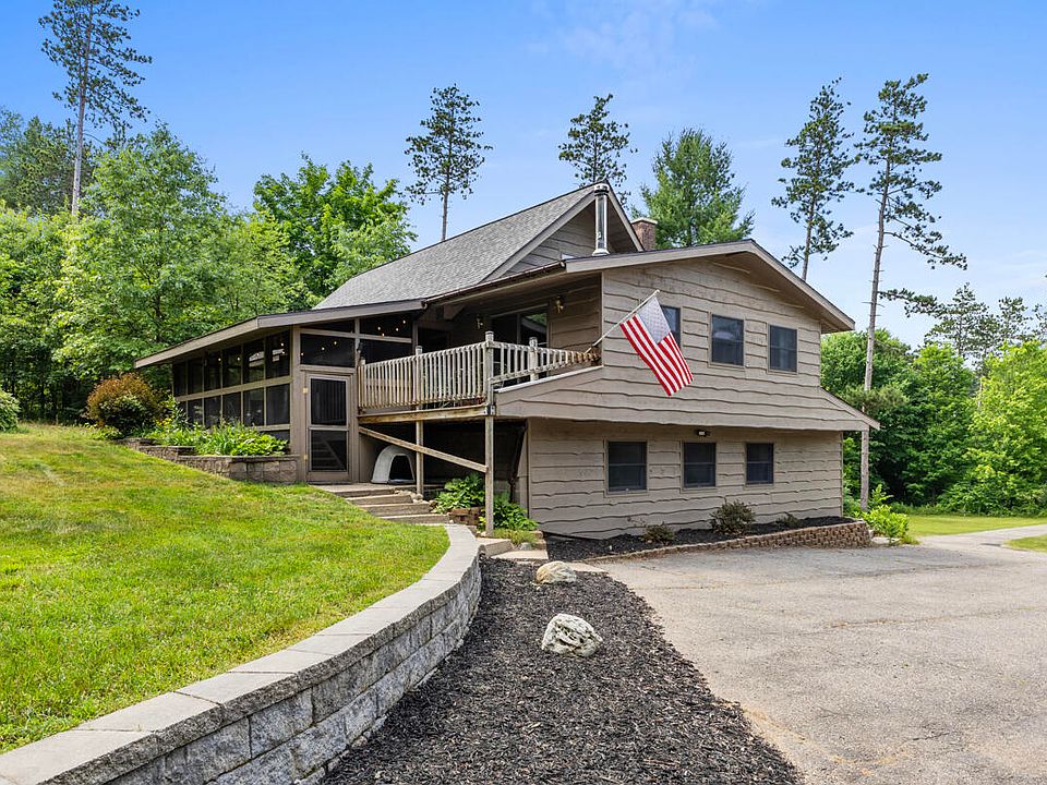 550 Solon St NE, Cedar Springs, MI 49319 | Zillow