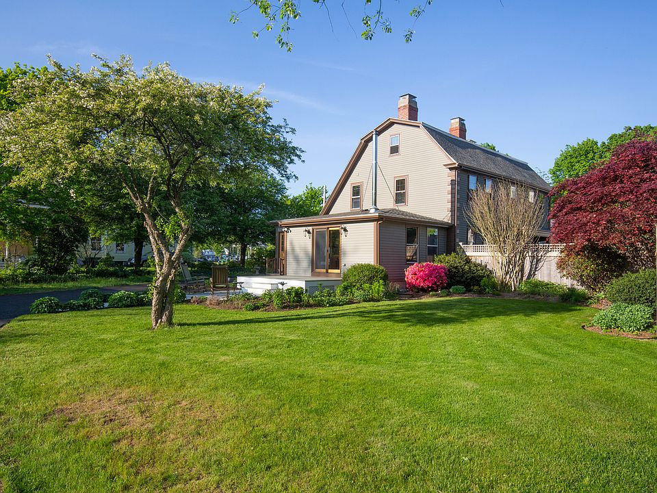 100 Main St, Rowley, MA 01969 | Zillow