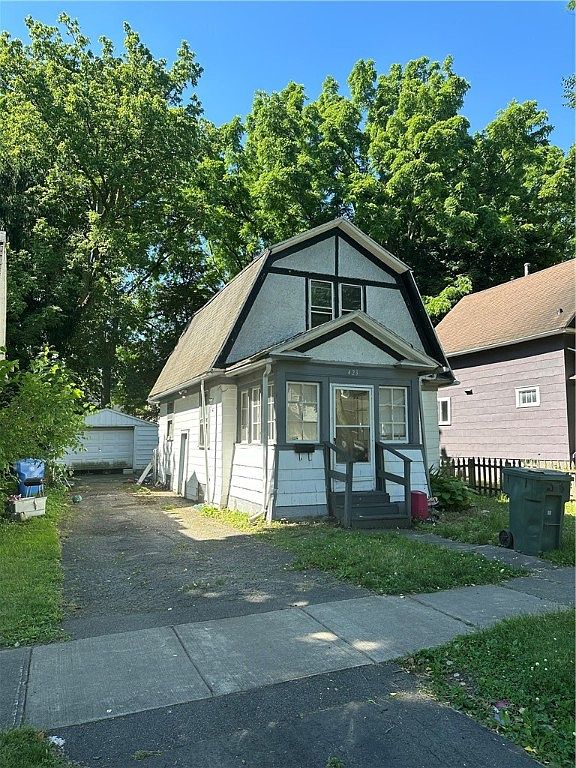 423 Cottage St, Rochester, NY 14611 | Zillow