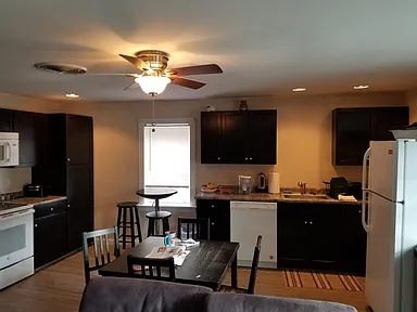 261 Main St Tilton NH | Zillow