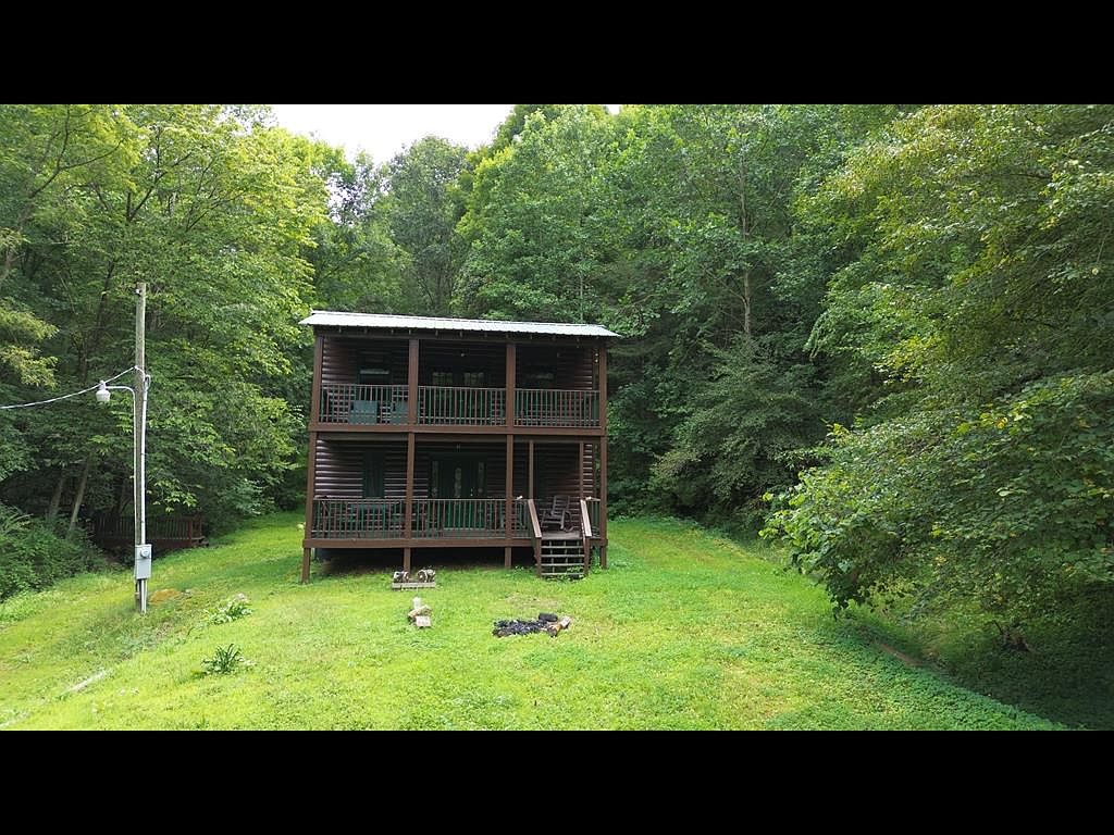 14296 E State Highway 10, Quincy, KY 41166 | MLS #39762 | Zillow