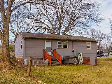 48 Bobo St, Inman, SC 29349 | Zillow