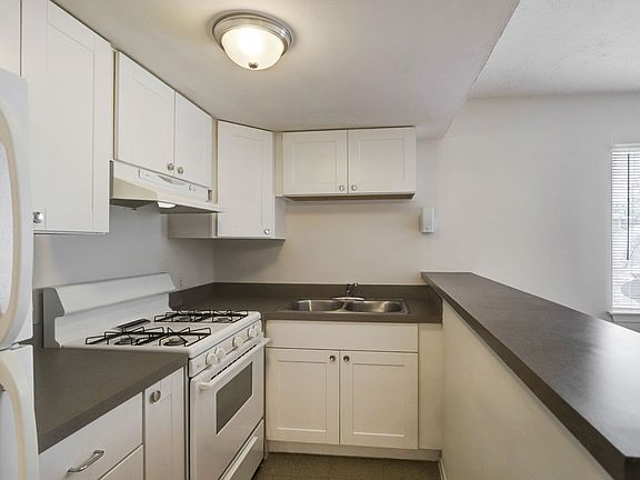 3407 Graustark St 5-UNIT 1-18, Houston, TX 77006 | Zillow