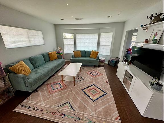 3075 L St, San Diego, CA 92102 | Zillow
