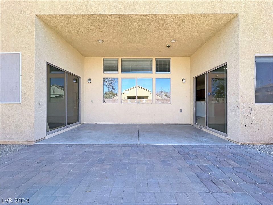 1020 E Rome Blvd, North Las Vegas, NV 89086 | Zillow