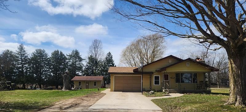 2495 N Phillips Rd, Deford, MI 48729 | Zillow