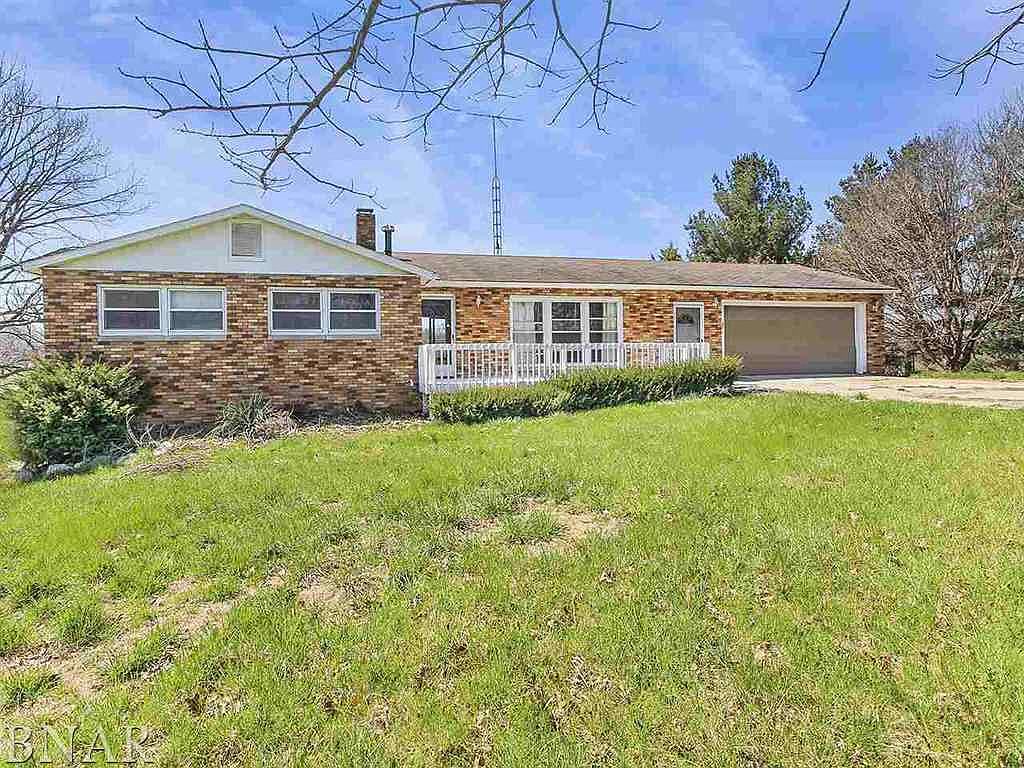 309 Macallen Lake Rd, Carlock, IL 61725 | Zillow