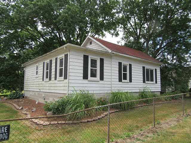 12474 Maxwell Rd, Carleton, MI 48117 | Zillow