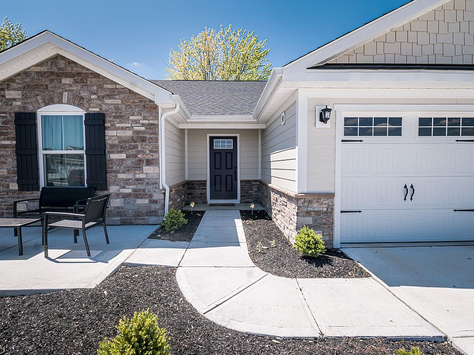 152 Wild Turkey Run, Whiteland, IN 46184 | MLS #21918544 | Zillow