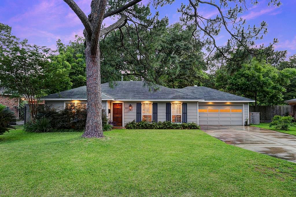 9325 Spring Branch Dr, Houston, TX 77080 | Zillow