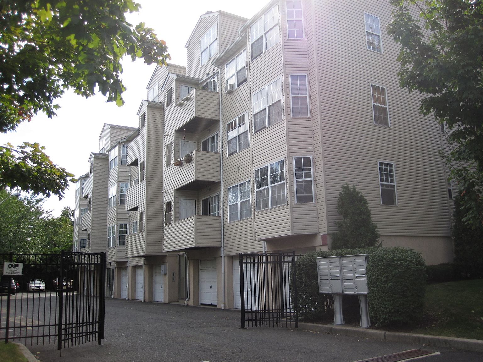 1350 North Ave APT D3, Elizabeth, NJ 07208 | Zillow