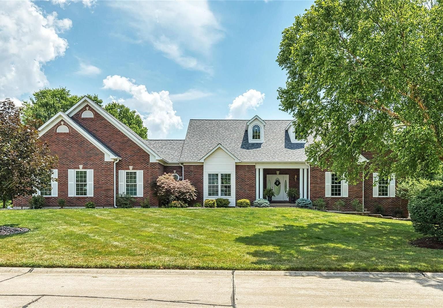 324 Perceval Dr, Weldon Spring, MO 63304 | Zillow