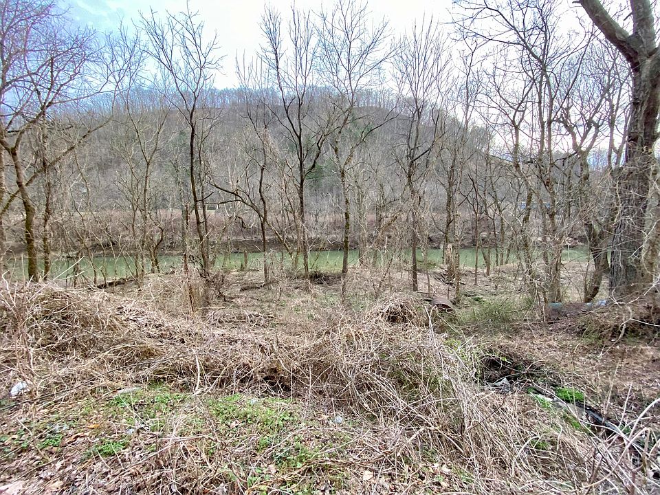 427 Diablock Rd, Hazard, KY 41701 | Zillow