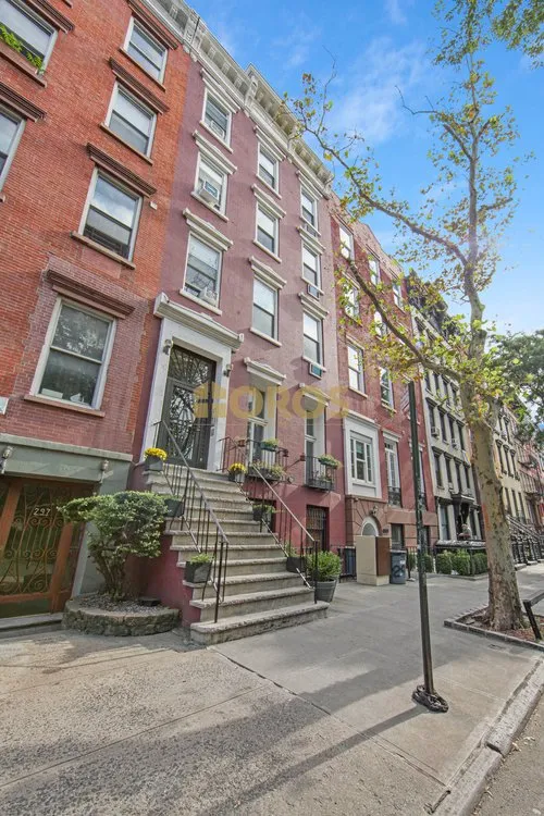 299 East 10th Street #3 in East Village, Manhattan | StreetEasy