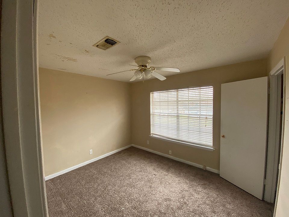 Park Row 100 - 100 Park Row Ave Long Beach MS | Zillow