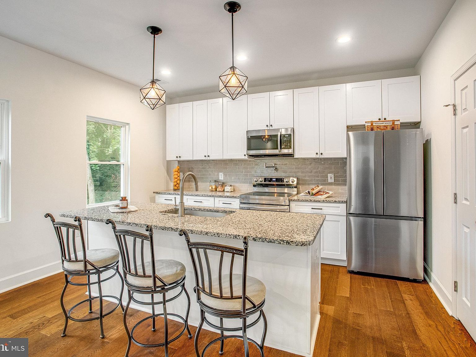 17663 Washington St, Dumfries, VA 22026 | Zillow