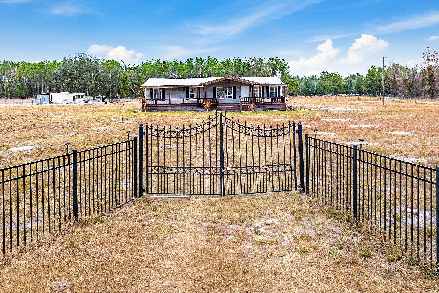 631 SW Marigold Pl, Fort White, FL 32038 | MLS #125618 | Zillow