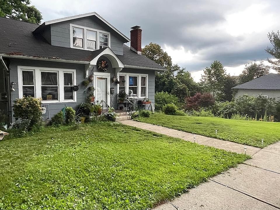98 High St, Butler, NJ 07405 | Zillow
