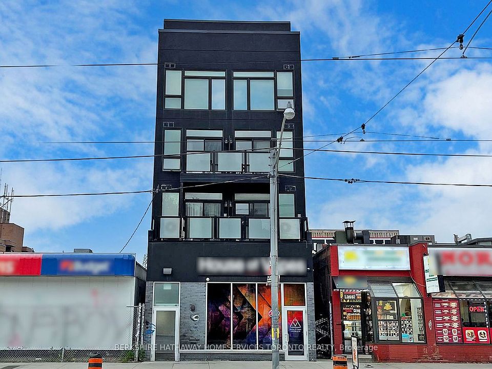335 College St Toronto ON | Zillow