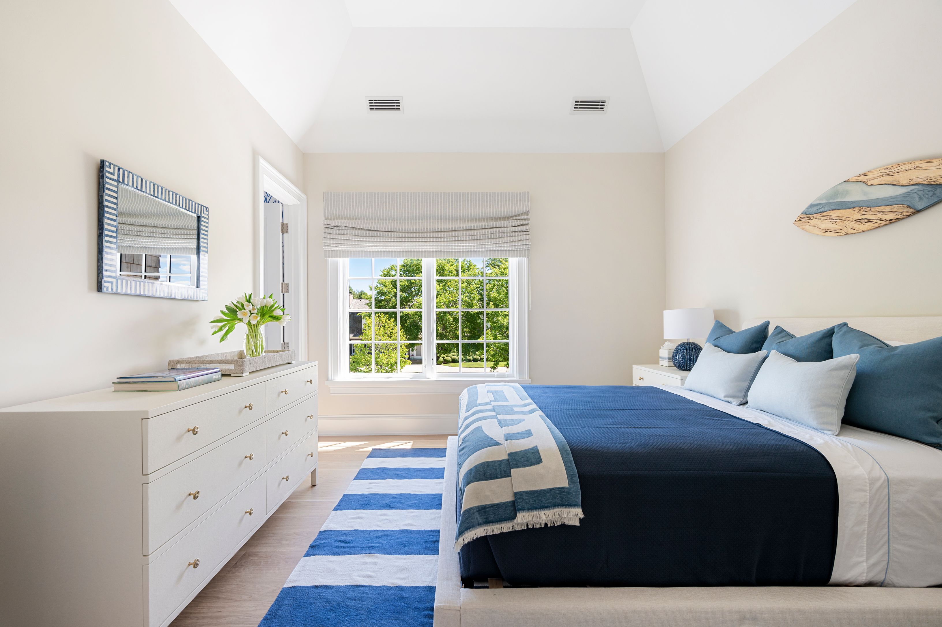 73 Pleasant Ln, Southampton, NY 11968 | Out East