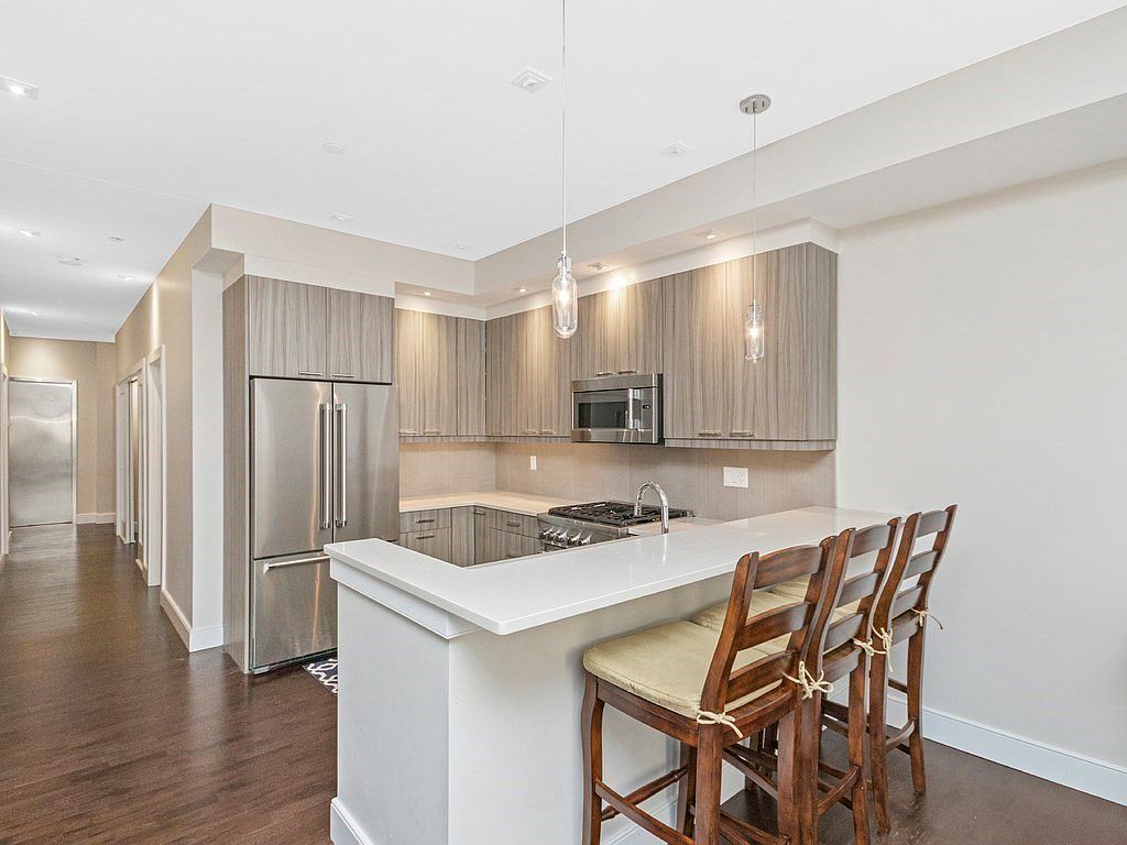 511 E 5th St #1R, Boston, MA 02127 | Zillow