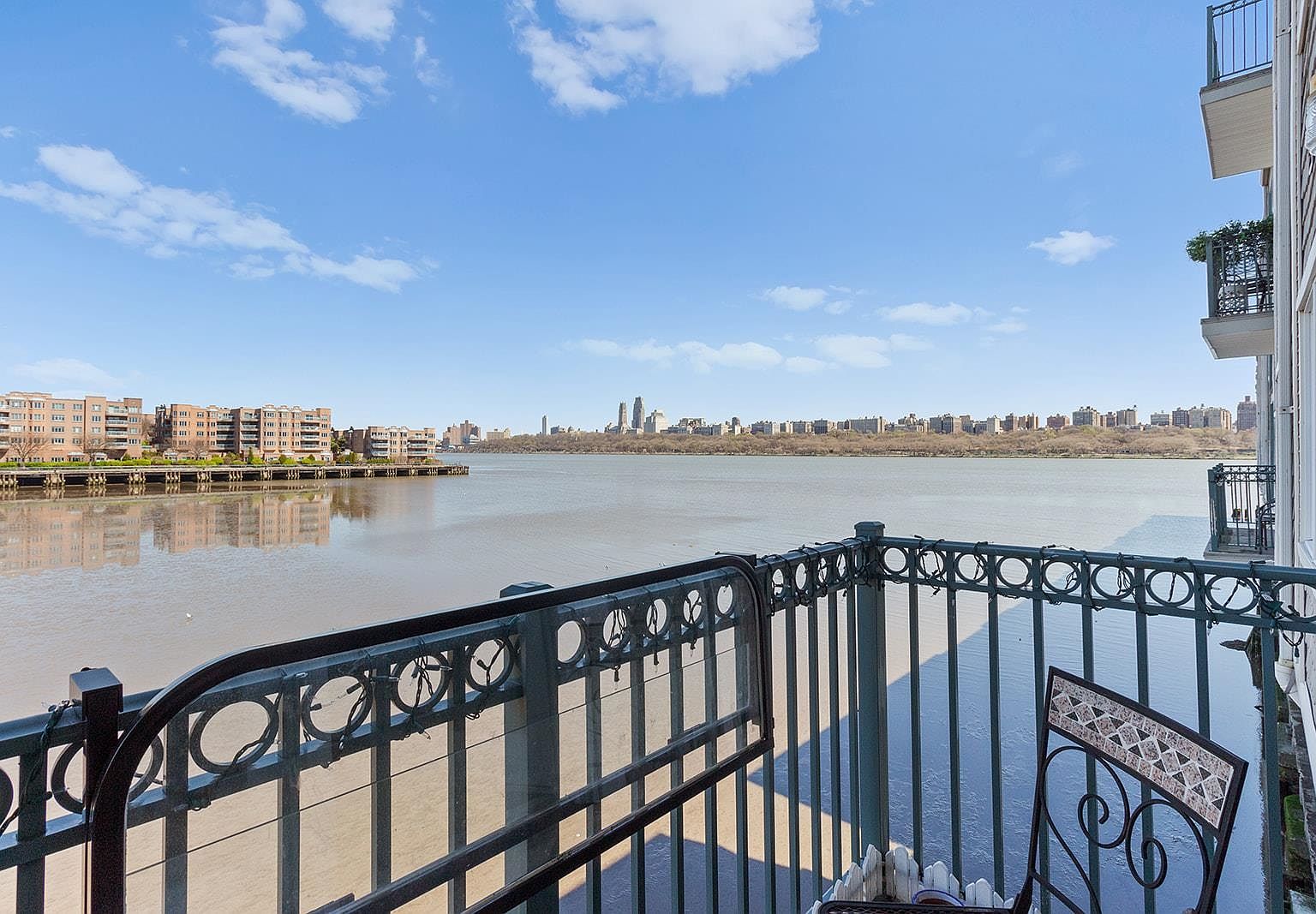 154 The Promenade #154, Edgewater, NJ 07020 | MLS #250008914 | Zillow
