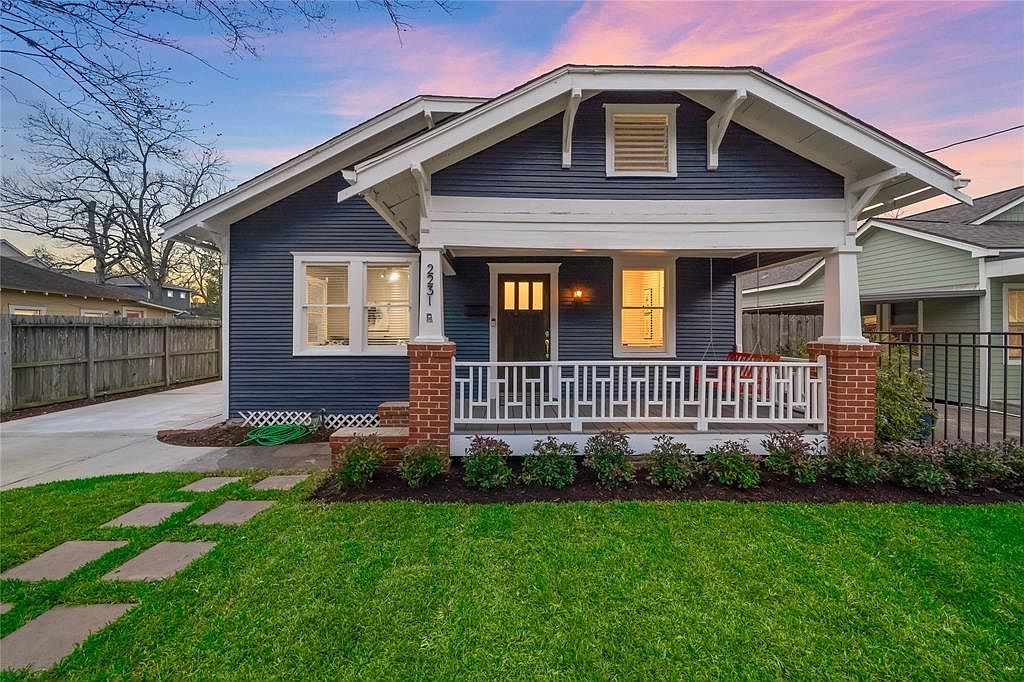 2231 Singleton St, Houston, TX 77008 | MLS #9248404 | Zillow