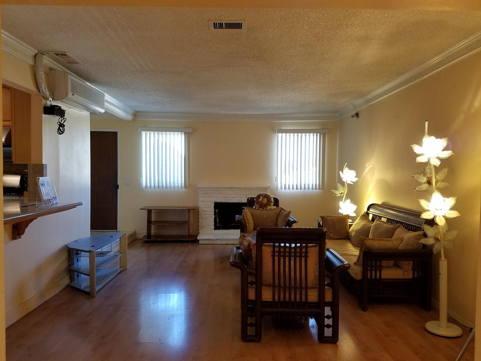 10381 Magnolia Ave, Anaheim, CA 92804 | Zillow
