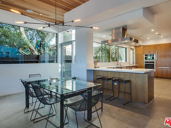 237 Windward Ave, Venice, CA 90291 | Zillow