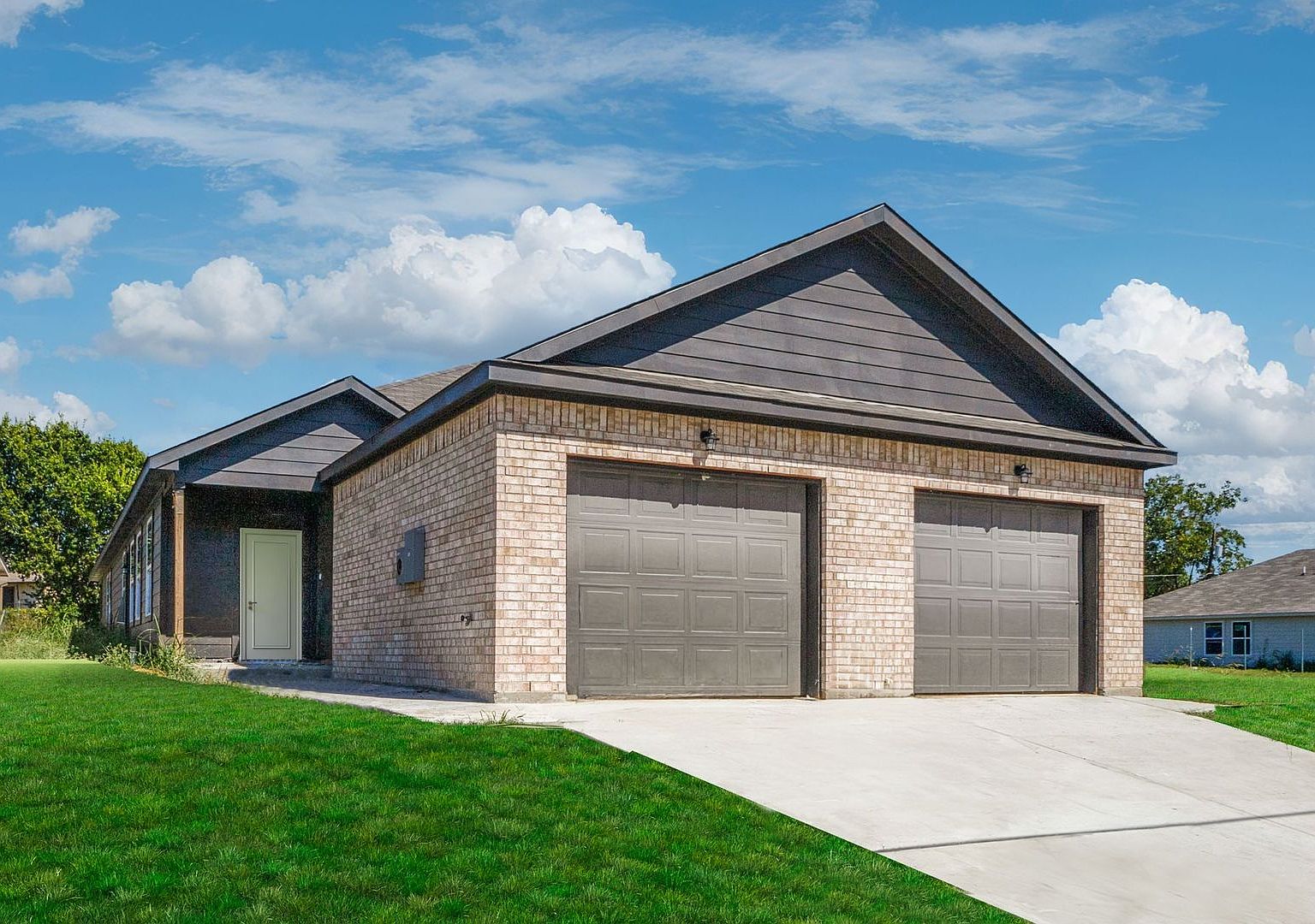 3165 Stag Rd, Dallas, TX 75241 | Zillow