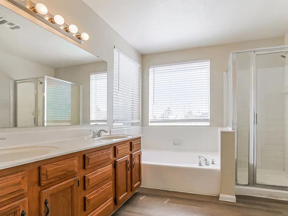 1546 E Hearne Way Gilbert AZ | Zillow