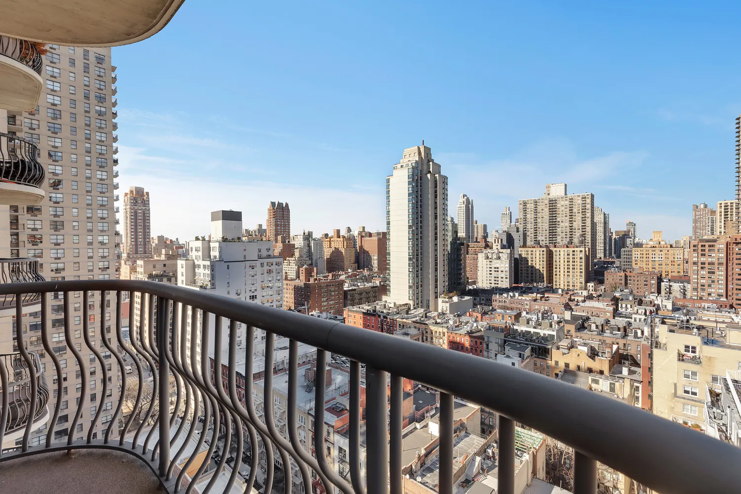 343 East 74th Street #20B in Lenox Hill, Manhattan | StreetEasy