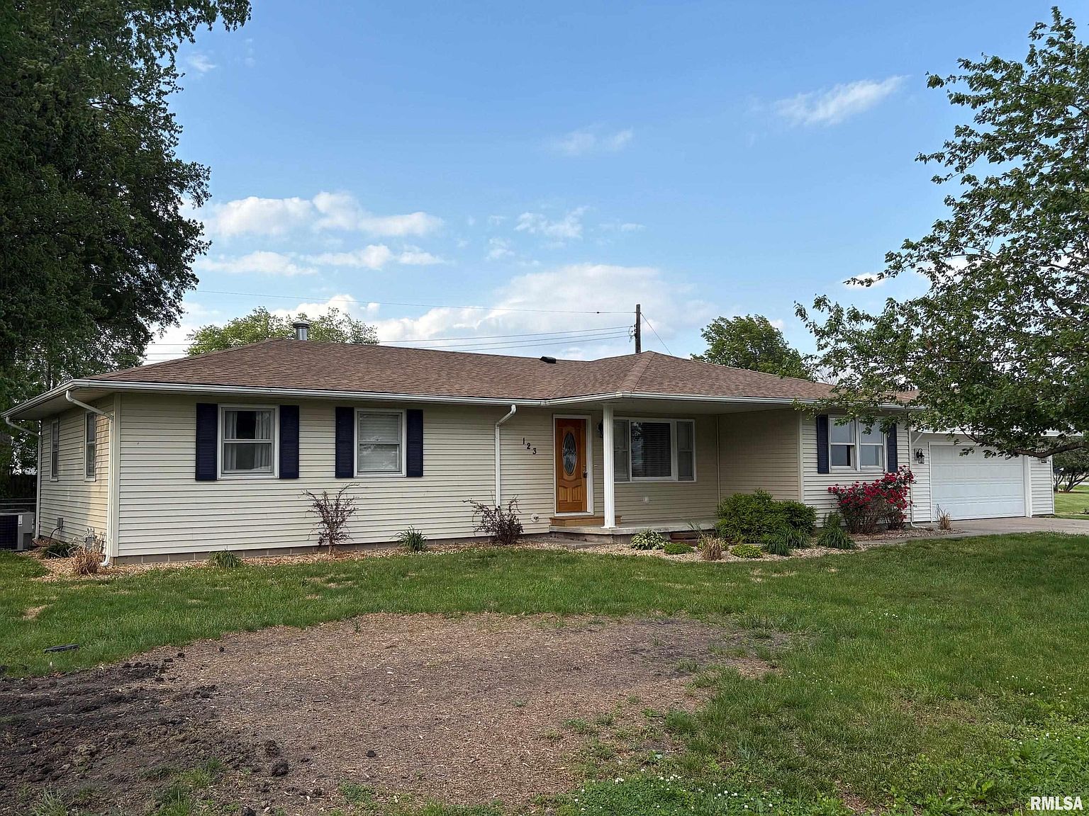 123 Brogdon St, Murrayville, IL 62668 | Zillow