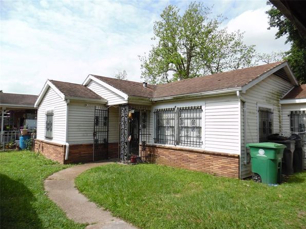 77076 Single Family Homes For Sale - 19 Homes | Zillow