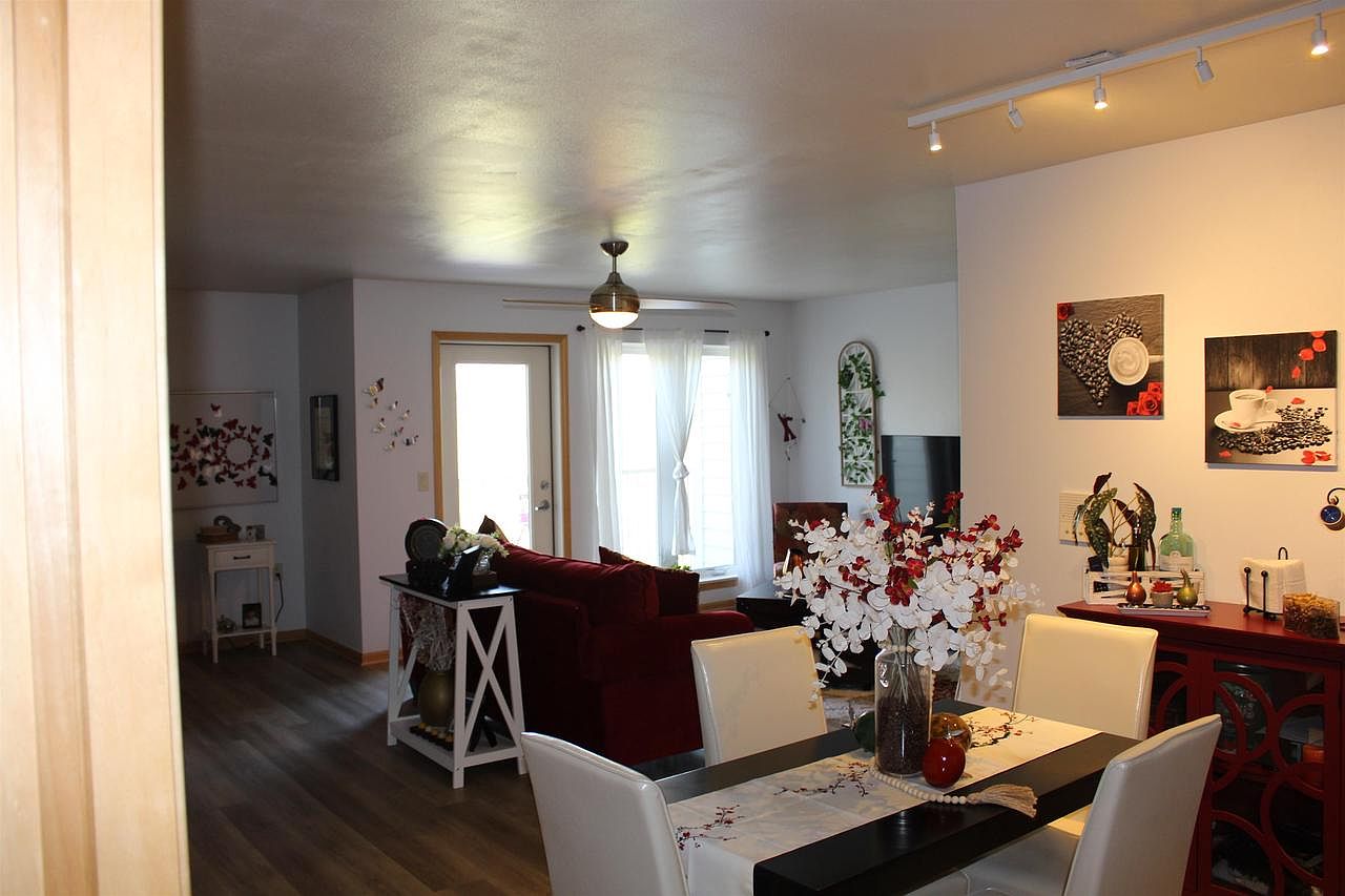 8206 Starr Grass Drive UNIT 308, Madison, WI 53719 | MLS #1966482 | Zillow