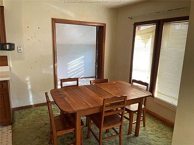 523 Dudding Ave, Hurricane, WV 25526 | Zillow