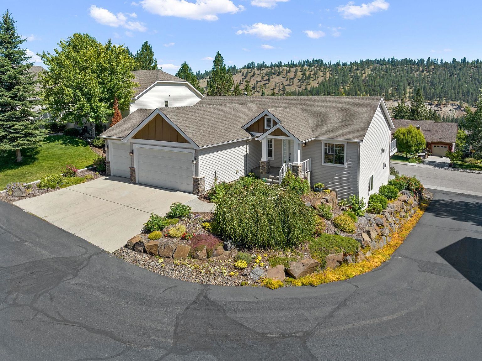 711 W Bolan Ave, Spokane, WA 99224 | MLS #202519739 | Zillow