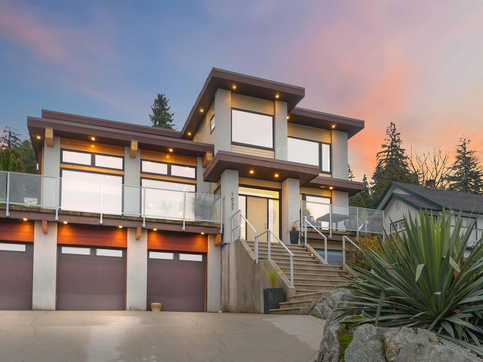 1027 Ioco Rd, Pt Moody, BC V3H 2W9 | MLS #R3006886 | Zillow