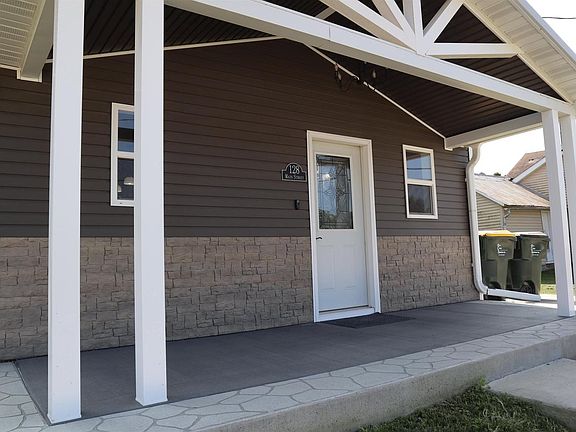 128 North Main Street, Patch Grove, WI 53817 | MLS #1981828 | Zillow