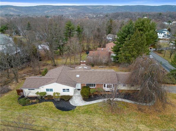 Spring Valley NY Single Family Homes For Sale - 36 Homes | Zillow