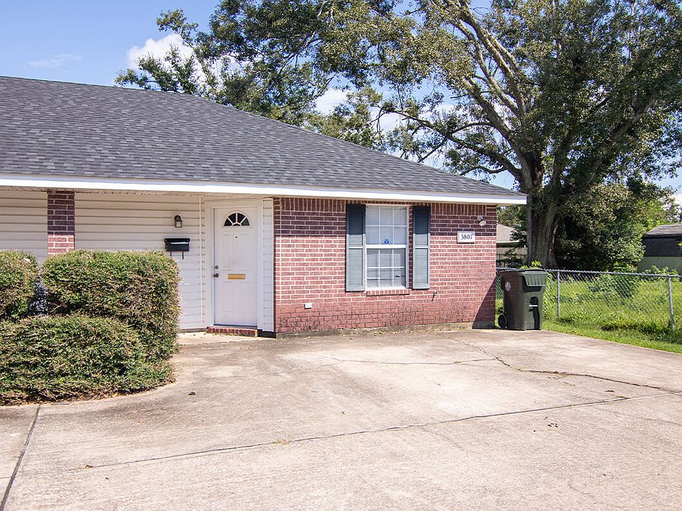 Common Street Duplex - 3805 Common St Lake Charles LA | Zillow